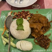 LAYANG LAYANG - 2474 Photos & 1114 Reviews - 181 W Calaveras Blvd ...