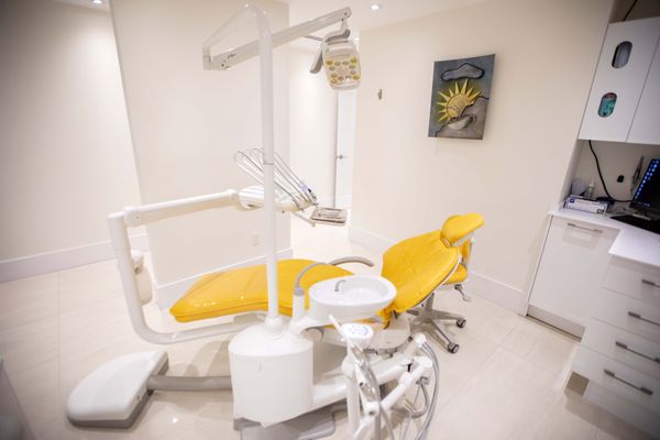SUNNY DENTAL CLINIC - Updated January 2026 - 21 Photos - 1107 Bay ...