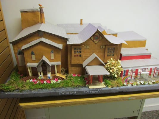 RUSSELL LIBRARY - Updated October 2025 - 45 Photos & 17 Reviews - 123 ...