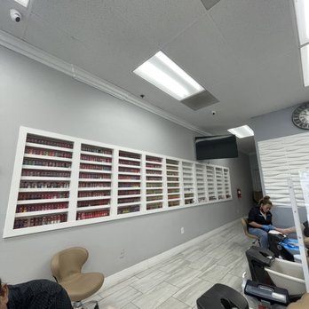 CALI NAILS - Updated January 2026 - 32 Photos & 50 Reviews - 1671 ...