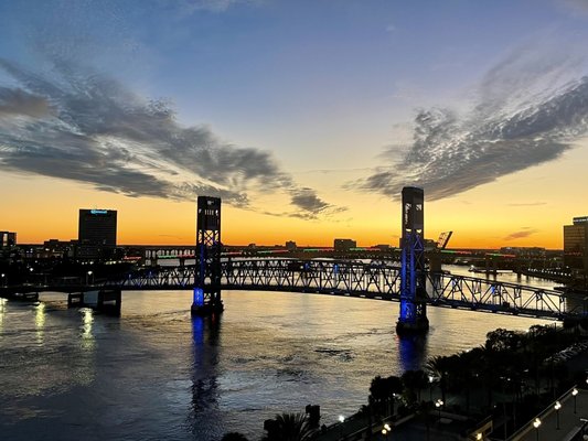 MAIN ST. BRIDGE - Updated December 2025 - 225 Photos & 27 Reviews - 500 ...