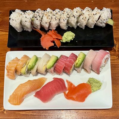 ON THE HALF SHELL - Updated August 2025 - 69 Photos & 128 Reviews ...