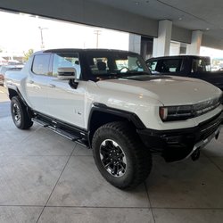 CORWIN GMC BUICK CADILLAC - 34 Photos & 20 Reviews - 900 Kietzke Ln ...