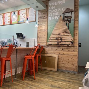 TROPICAL SMOOTHIE CAFE - Updated October 2025 - 24 Photos - 507 Town ...