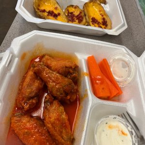 BUFFALO BELL - 55 Photos & 60 Reviews - 3756 S 6th Ave, Tucson, Arizona ...