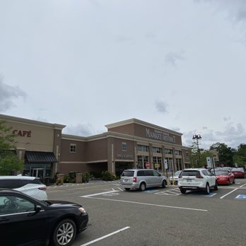 MARKET DISTRICT SOLON - Updated January 2026 - 69 Photos & 65 Reviews ...