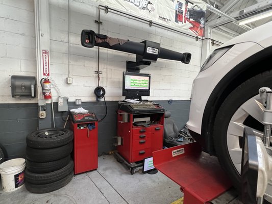 CALIFORNIA AUTO CENTER - Updated October 2025 - 72 Photos & 226 Reviews ...