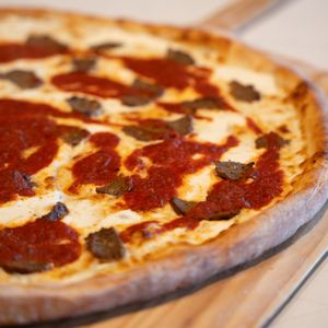 CANNOLI KITCHEN PIZZA - Updated August 2025 - 75 Photos & 10 Reviews ...