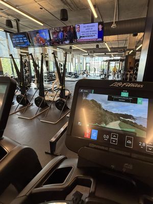 EQUINOX AUSTIN - Updated September 2025 - 44 Photos & 74 Reviews - 1007 ...