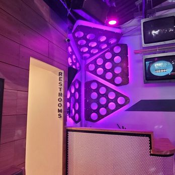 PRIMROSE LANES - Updated May 2025 - 447 Photos & 111 Reviews - 400 N ...