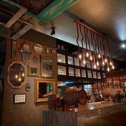 FIXE AUSTIN’S SOUTHERN HOUSE - Updated August 2025 - 1351 Photos & 1035 ...