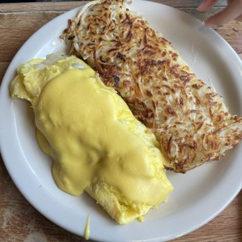 HUCKLEBERRY SQUARE - Updated September 2024 - 338 Photos & 490 Reviews ...