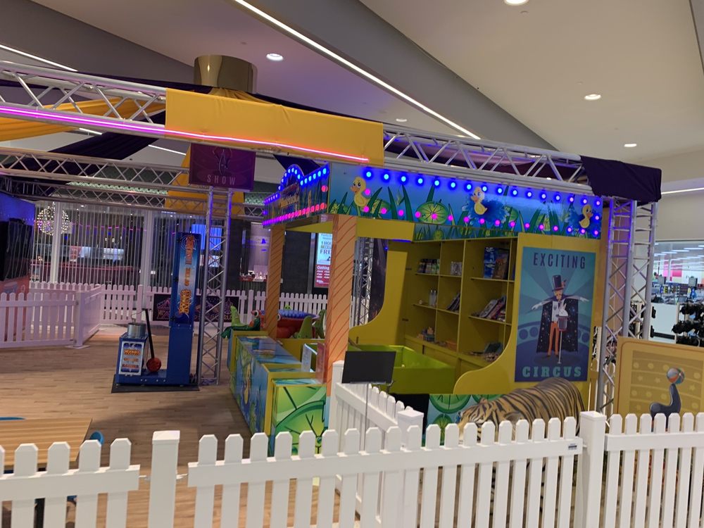 COCKBURN GATEWAY SHOPPING CITY - Updated July 2025 - 44 Photos & 16 ...