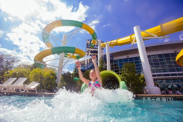 SPLASH VALLEY WATER PARK - Updated December 2025 - 23 Photos & 16 ...
