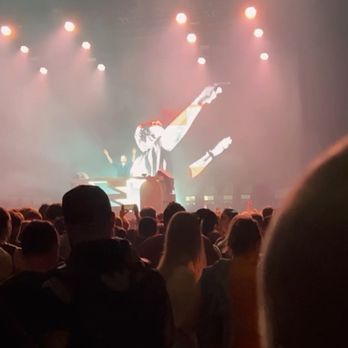 RADIUS - Updated December 2025 - 124 Photos & 80 Reviews - 640 W Cermak ...