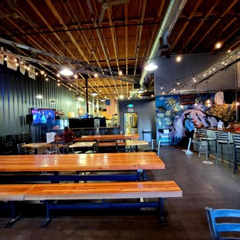 TOP RUNG BREWING COMPANY - Updated October 2025 - 96 Photos & 80 ...