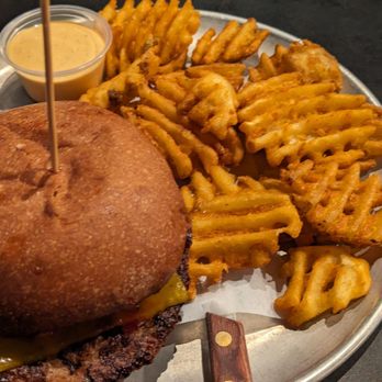 STACK 571 BURGER AND WHISKEY BAR - KIRKLAND - Updated May 2024 - 244 ...