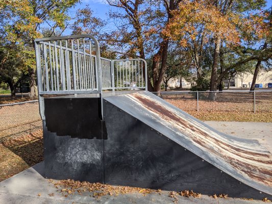 ACKERMAN PARK SKATEPARK - Updated August 2025 - 20 Photos - 55 Sycamore ...