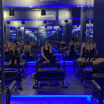 SOLIDCORE - Updated July 2025 - 32 Photos & 23 Reviews - 604 W 57th St ...