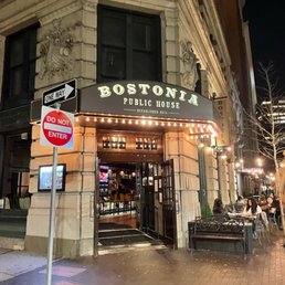 BOSTONIA PUBLIC HOUSE - Updated July 2025 - 2742 Photos & 2179 Reviews ...