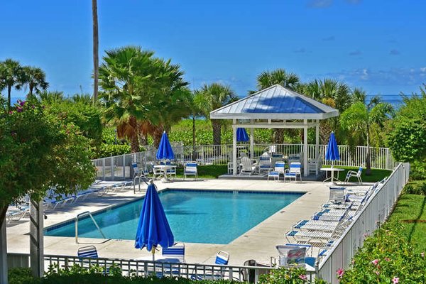 WICKER INN - Updated January 2026 - 5581 Gulf Of Mexico Dr, Longboat ...