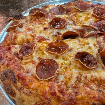 CALIENTE PIZZA & DRAFTHOUSE - Updated October 2025 - 22 Photos & 22 ...