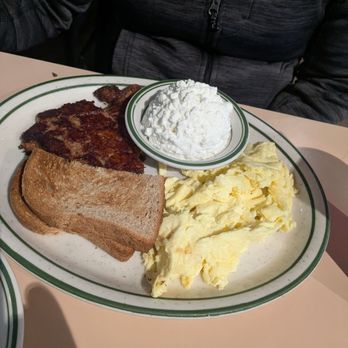 THE GIANT CHEF - Updated November 2025 - 393 Photos & 775 Reviews - 10 ...