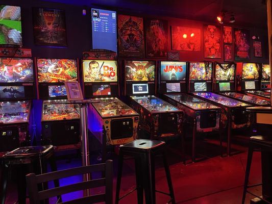 TOKEN GAME TAVERN - Updated January 2026 - 214 Photos & 122 Reviews ...