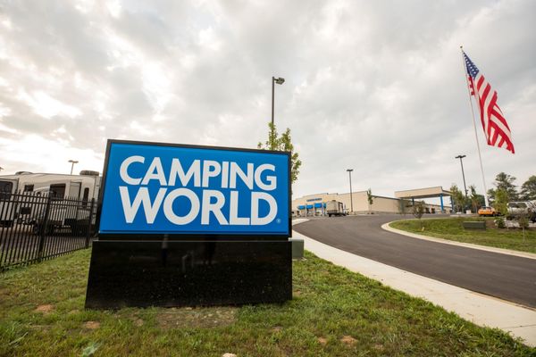 CAMPING WORLD RV SALES - Updated October 2025 - 50 Photos & 68 Reviews ...