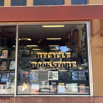 RECYCLE BOOK STORE - Updated August 2025 - 282 Photos & 486 Reviews ...