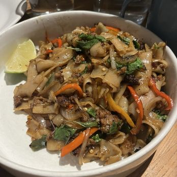 KIN KHAO - Updated November 2024 - 6089 Photos & 2548 Reviews - 55 ...