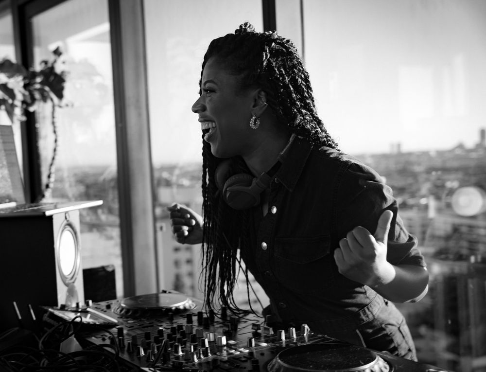 DJ KARA - Updated October 2025 - 26 Photos & 32 Reviews - Los Angeles ...