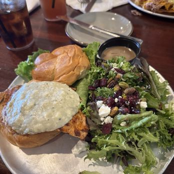 RELISH CRAFT KITCHEN & BOURBON BAR - Updated October 2025 - 782 Photos ...