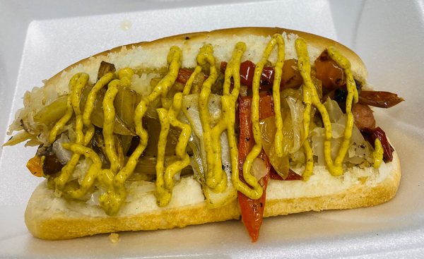 SCOTT DIGGITY DOGS - Updated September 2025 - 40 Photos - 901 Broad ...