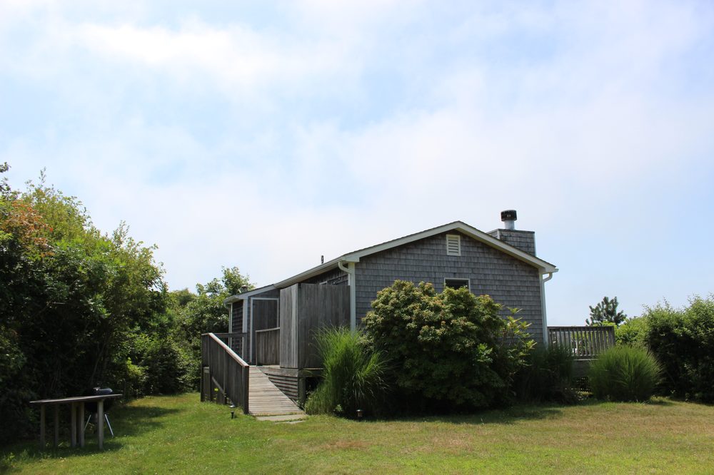 MENEMSHA INN & COTTAGES - Updated October 2025 - 50 Photos & 19 Reviews ...