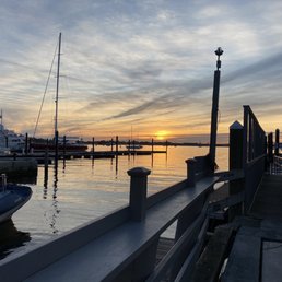 THE REEF - Updated January 2025 - 400 Photos & 304 Reviews - 10 Howard ...