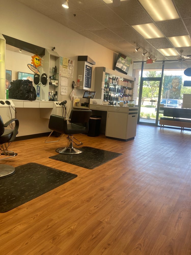 SUPERCUTS - Updated October 2025 - 10 Photos & 28 Reviews - 817 S ...