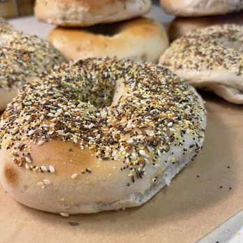 DINK’S DELI & BAGELS - 83 Photos & 286 Reviews - 28170 Newhall Ranch Rd ...