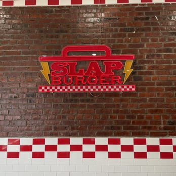 SLAP BURGER - Updated October 2025 - 64 Photos & 41 Reviews - 1342 ...
