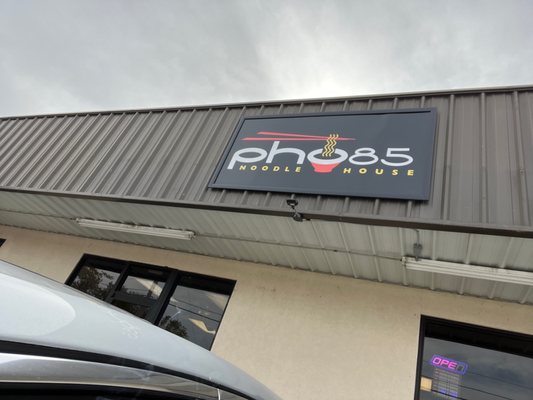 PHO 85 NOODLE HOUSE - Updated March 2025 - 60 Photos & 107 Reviews ...