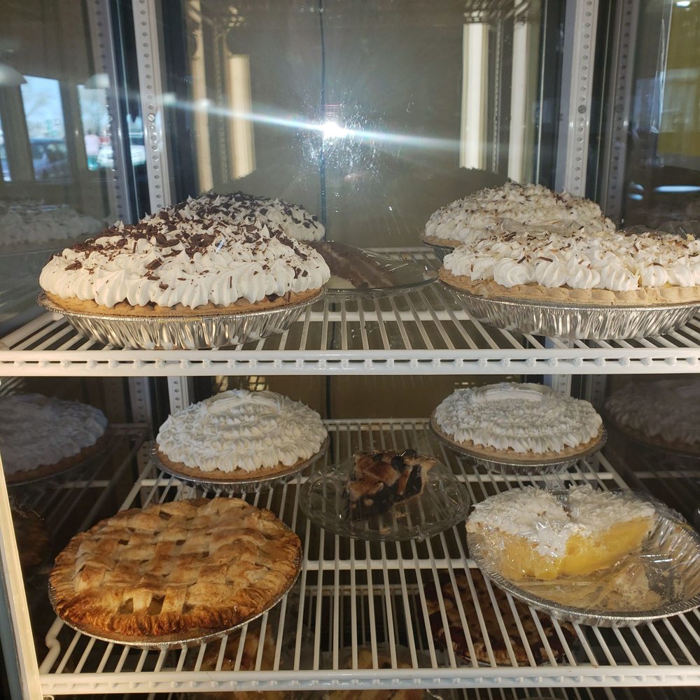 OWL CLUB & RESTAURANT - Updated September 2024 - 47 Photos & 57 Reviews ...