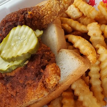 RICKY’S HOT CHICKEN - 722 Photos & 687 Reviews - 100 S Central Expy ...