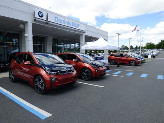 BMW OF ALLENTOWN - Updated December 2025 - 11 Photos & 33 Reviews ...