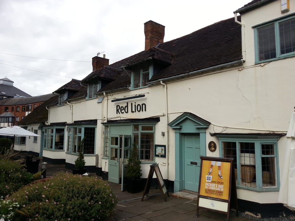 RED LION - Updated October 2025 - 10 Reviews - 1 Warwick Road ...