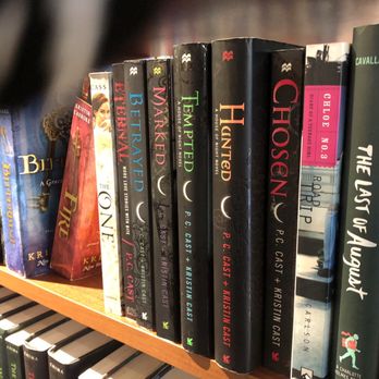 HALF OFF BOOKS - Updated November 2025 - 268 Photos & 314 Reviews - 141 ...