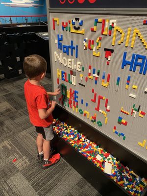 SCIENCE CENTER OF IOWA - Updated January 2025 - 156 Photos & 65 Reviews ...