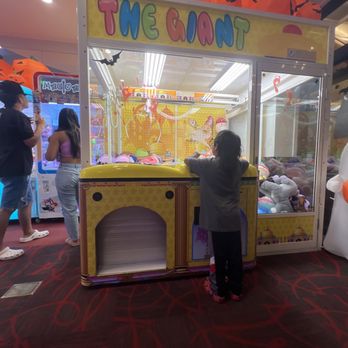 ROCK ‘N FUN - Updated October 2025 - 204 Photos & 89 Reviews - 91-5431 ...