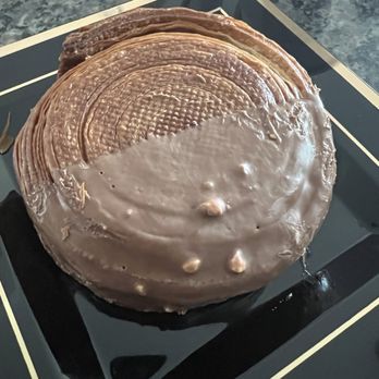 MADO PARIS FRENCH BAKERY & CAFE - Updated July 2024 - 126 Photos & 88 ...