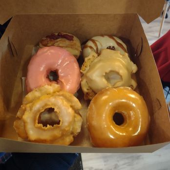 YOYO DONUTS - Updated December 2024 - 304 Photos & 311 Reviews - 5757 ...