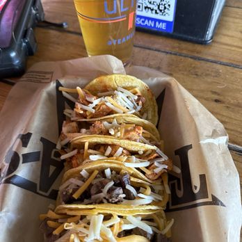 JOKERS ICEHOUSE BAR & GRILL - Updated November 2025 - 60 Photos & 99 ...